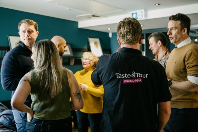 Gin and Cocktail Tour Edinburgh | VisitScotland