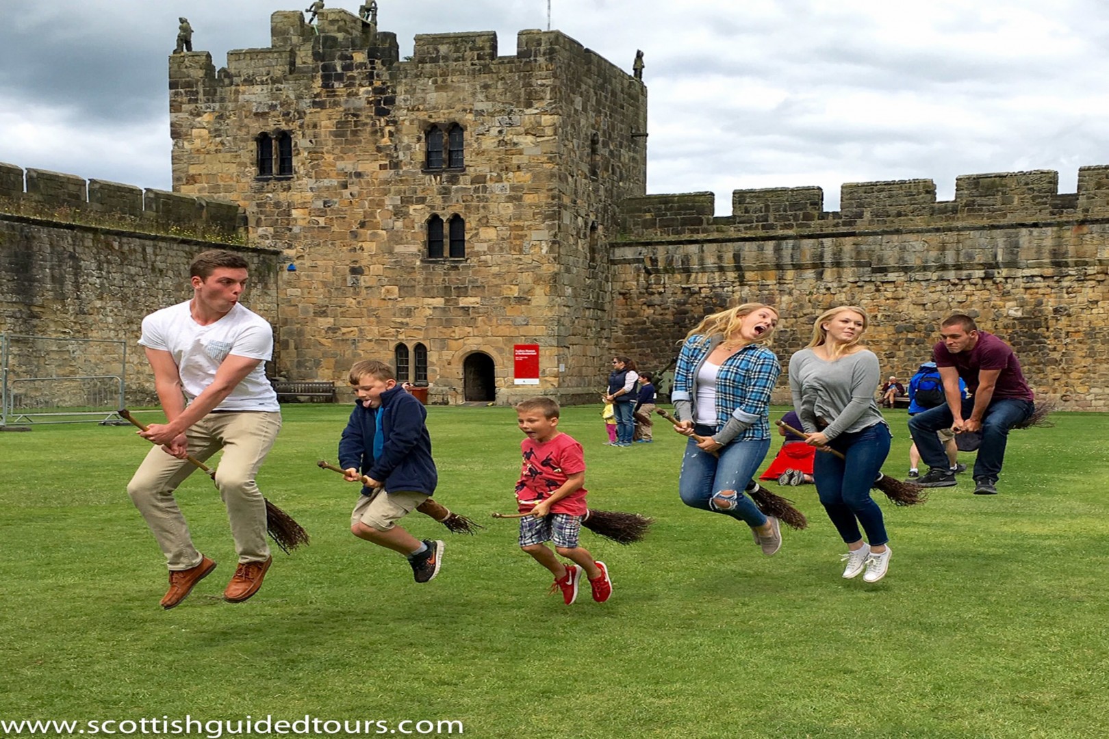 Inside Alnwick Castle Hogwarts Kasteel Alnwick En Schotse Borders Tour
