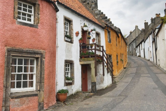 Circuit des lieux de tournage d'Outlander & Châteaux au départ d ...