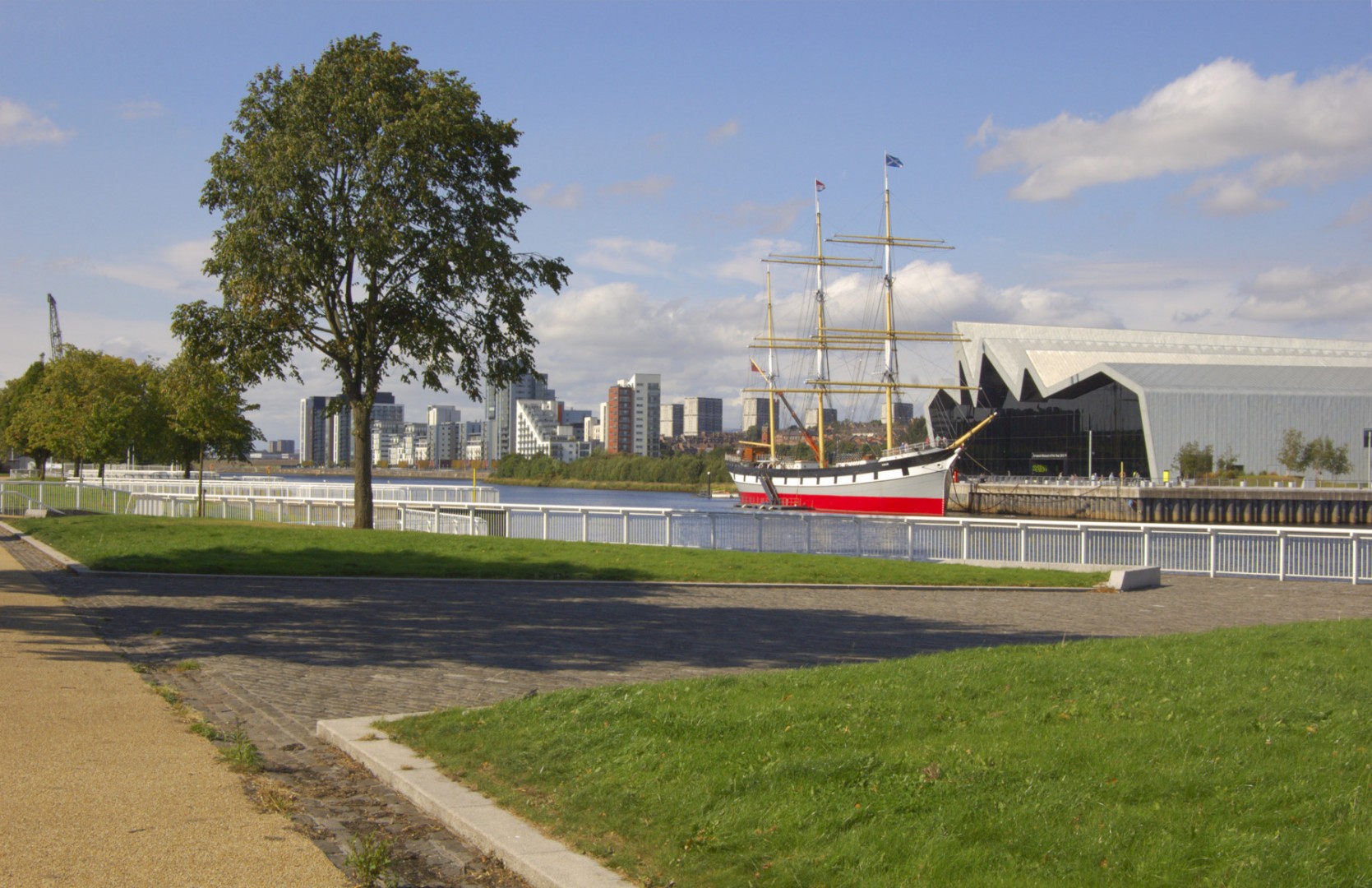 Govan Waterfront and Docks Walk (Group Tour) | VisitScotland